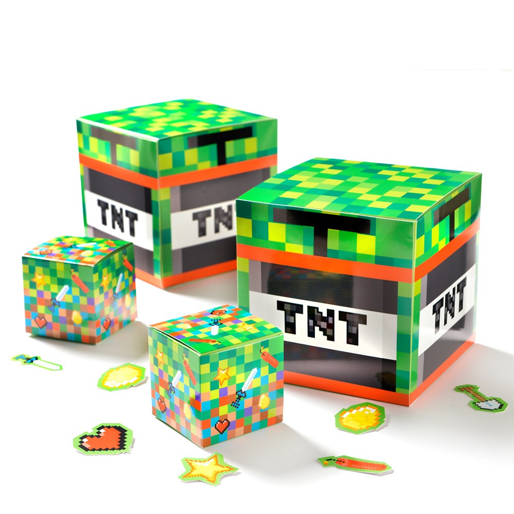 Minecraft Pixel Party Centerpiece Deco Kit 4ct – Toy World Inc B2B